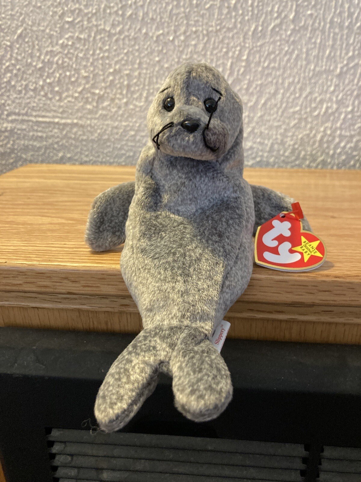 Ty Beanie Baby Slippery the Seal, 98/99, Tags, New And Been In Storage ...