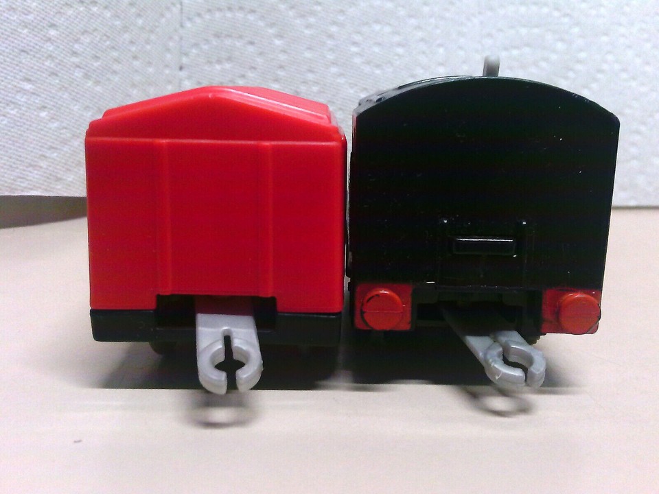 Thomas and Friends Trackmaster Motorized Battery Devious Diesel 2013 ...