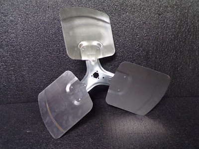 New Revcor Propeller, 24 In Dia, 33 Deg Pitch 2RAR3 (M) | eBay