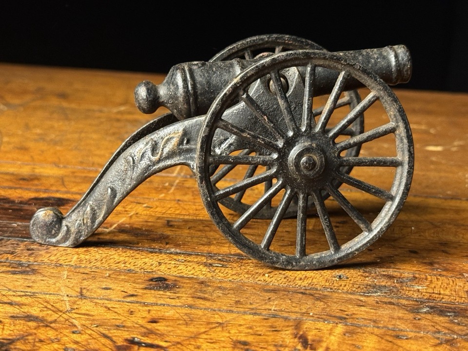 P13 Antique 19thC Black Powder Cast Iron Signal Cannon Toy RARE! VTG | eBay