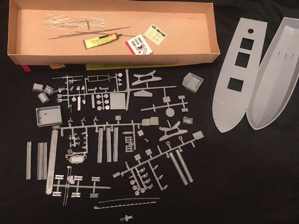 Rare! 1954 Paul Lindberg Line PT-518 TORPEDO BOAT Model Kit 701:198 ...