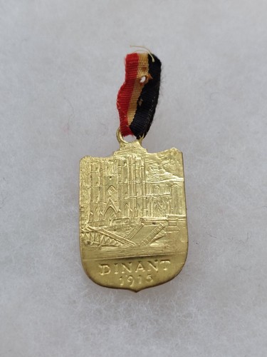 Un insigne de journée ww1 " BELGIQUE DINANT 1915 " militaria. | eBay