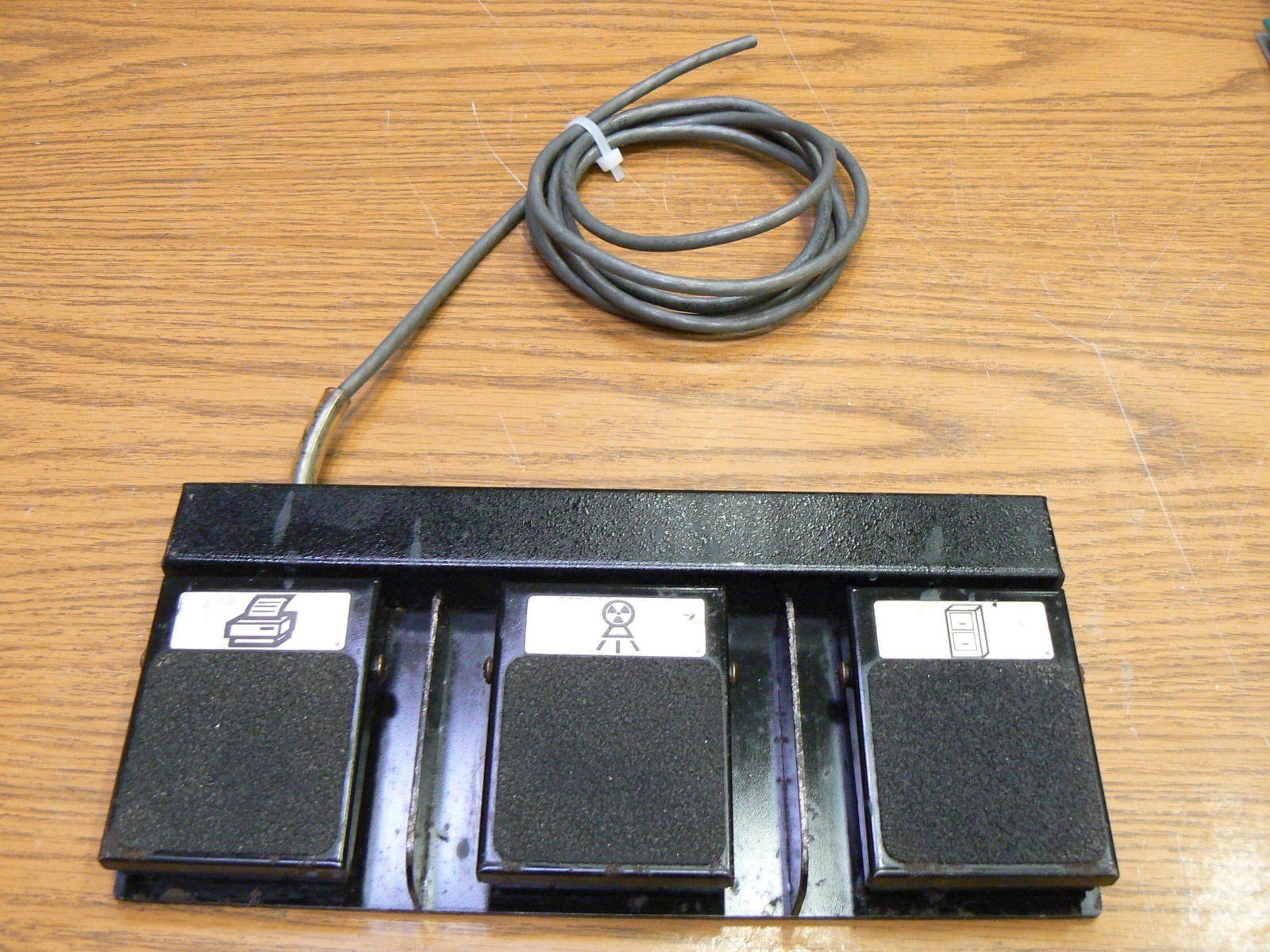 LINEMASTER TRIPLE FOOT SWITCH PEDALS TREADLITE II T-91-SWNO | eBay