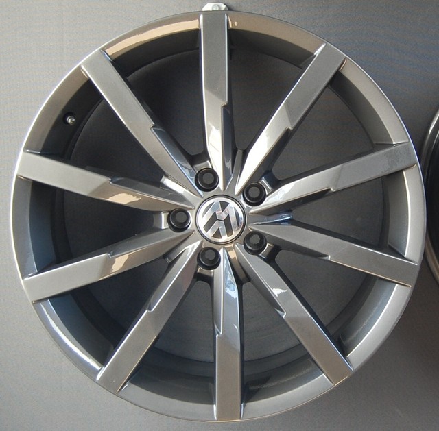 Genuine Set Alloy Rims 20 Inch VW Volkswagen Beetle 5c PASSAT 3g ...