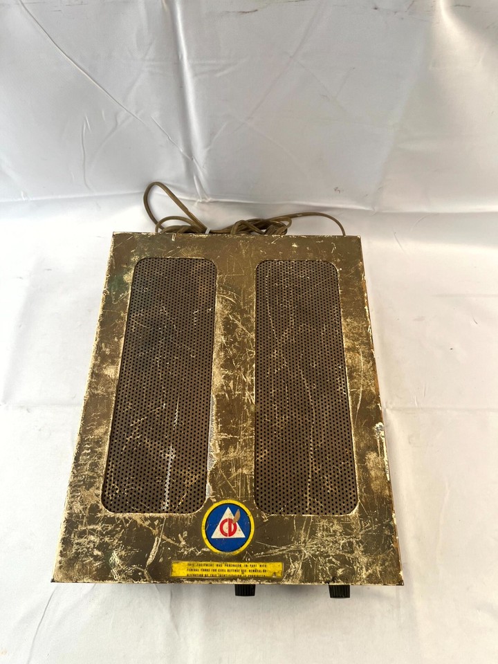 Vintage Instalert Table Top Tube Radio Bronze Corded Compact | FOR ...