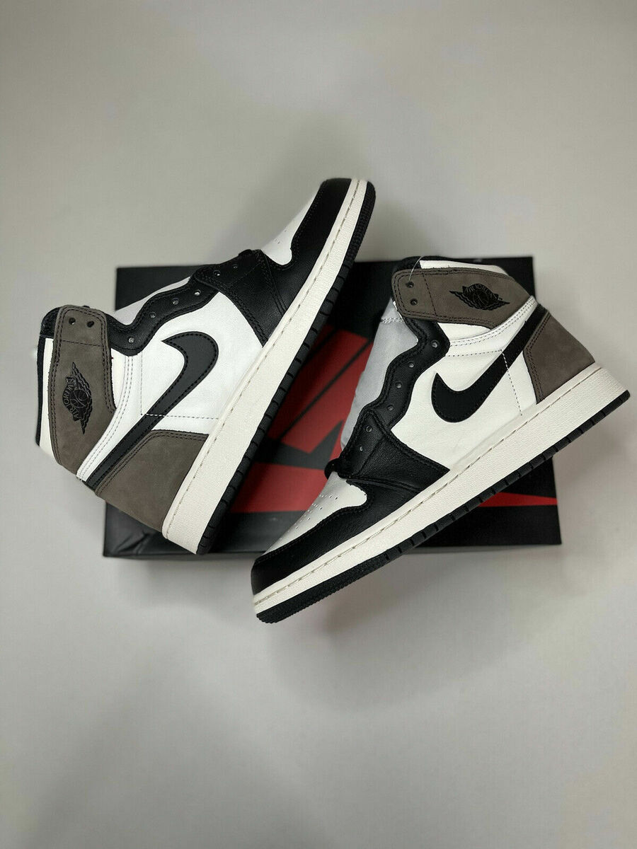 Size 7Y - Nike Air Jordan 1 Retro High Dark Mocha Black (GS Size 7Y - Nike Air Jordan 1 Retro High Dark Mocha Black (GS