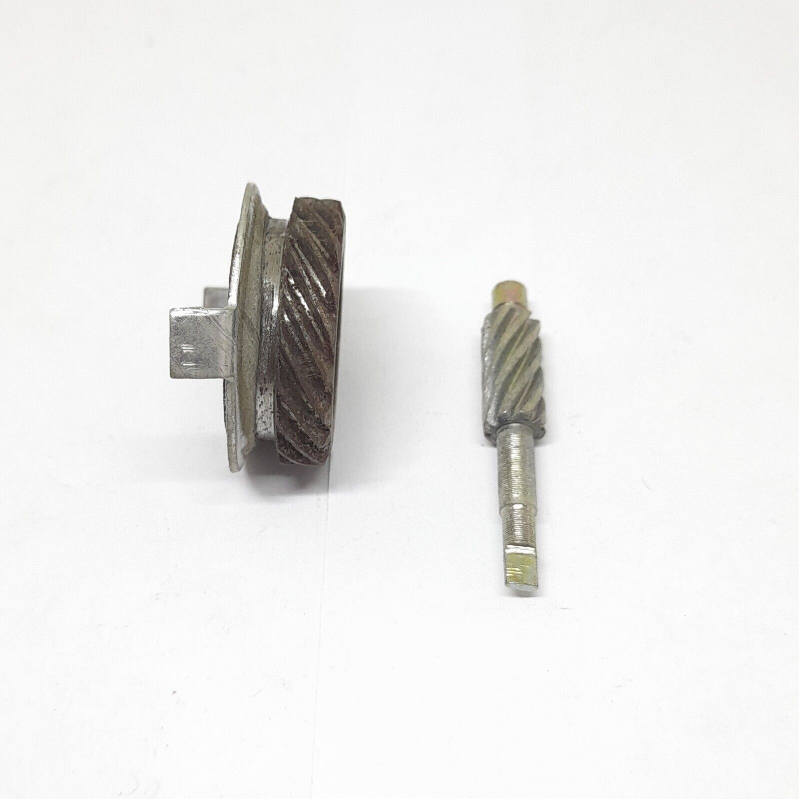 Speedometer Gear Set Honda C50 C65 C70 SPEEDO NOS PART | eBay