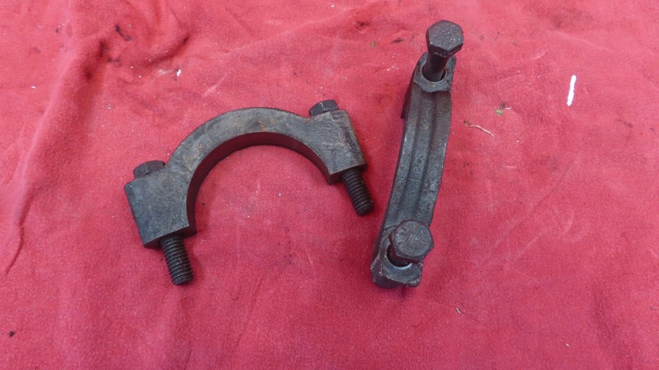 Chevy 8.2 Differential Bearing Caps Standard & Positraction Housing ...