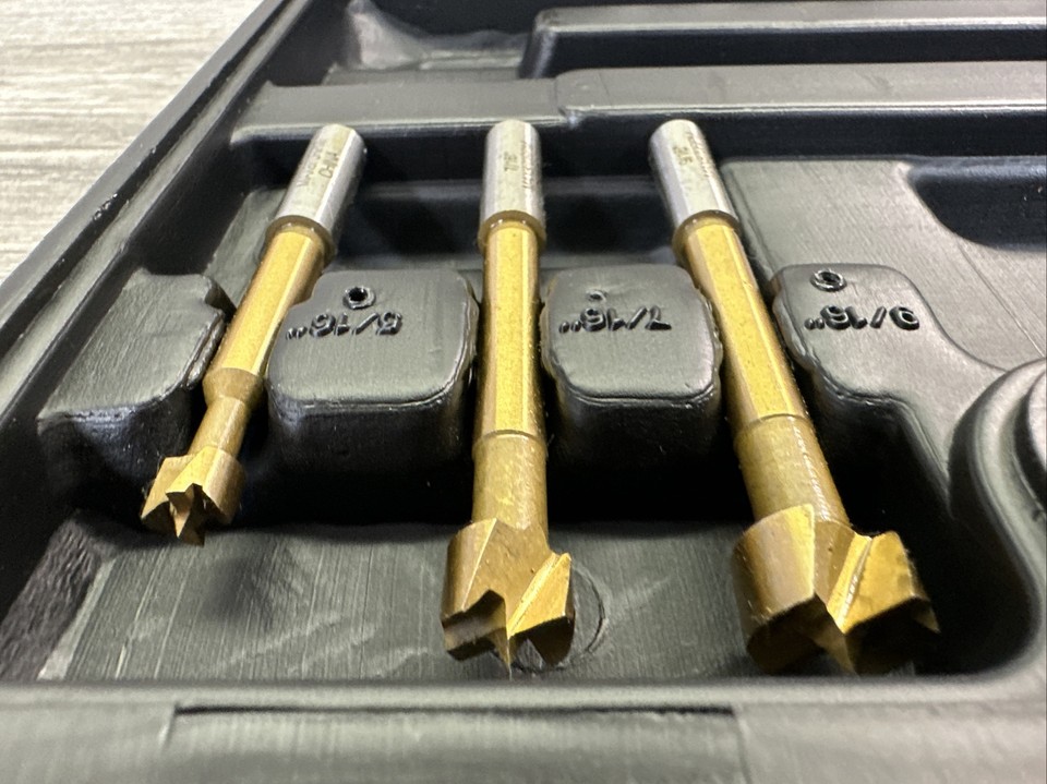 MASTERGRIP TITANIUM PLATED 19 PIECE BIT SET W/CASE #M26 | eBay