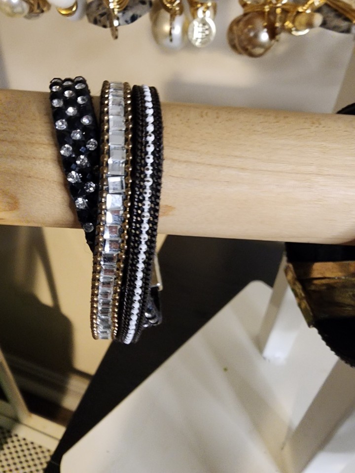 Faux Leather snake Strap Rhinestone Crystals Magnetic Clasp Bracelets ...