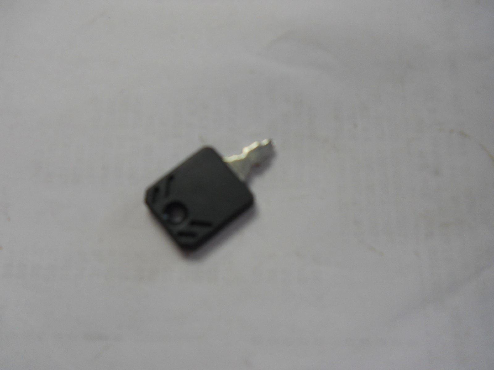New Genuine Case Tractor Key C32407 | eBay
