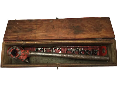 Pipe Threaders - Toledo Ratchet Pipe