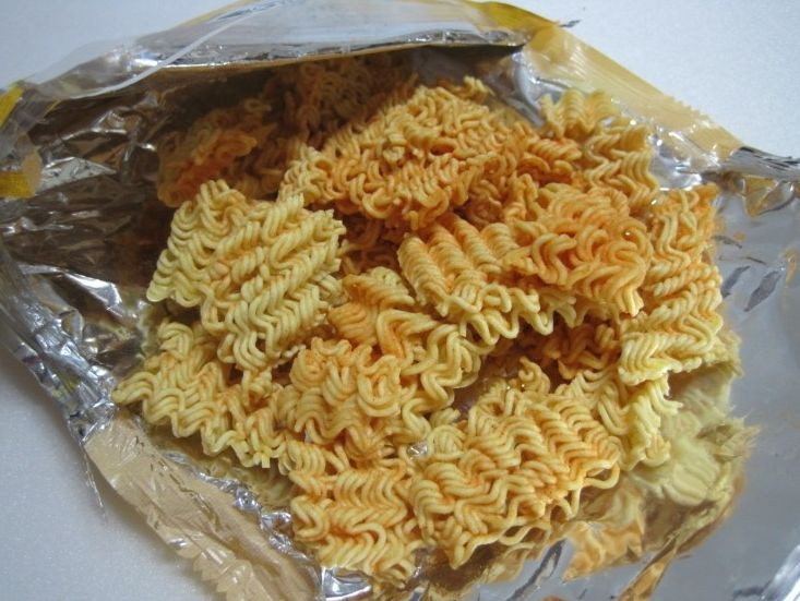 Korean Noodle Shape Snack PPUSHU PPUSHU Bulgogi, Chicken, Tteokbokki ...