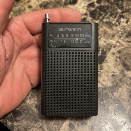 Emerson ER-7000 Portable AM FM Radio TESTED & WORKING | eBay