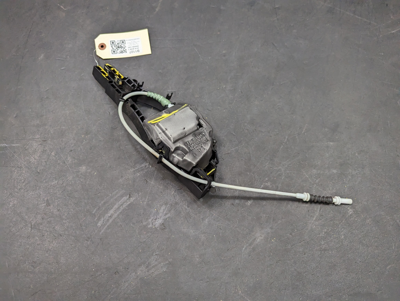 Rear Left Door Outside Handle Bracket 2018 BMW 330i 51217242567 2017 | eBay