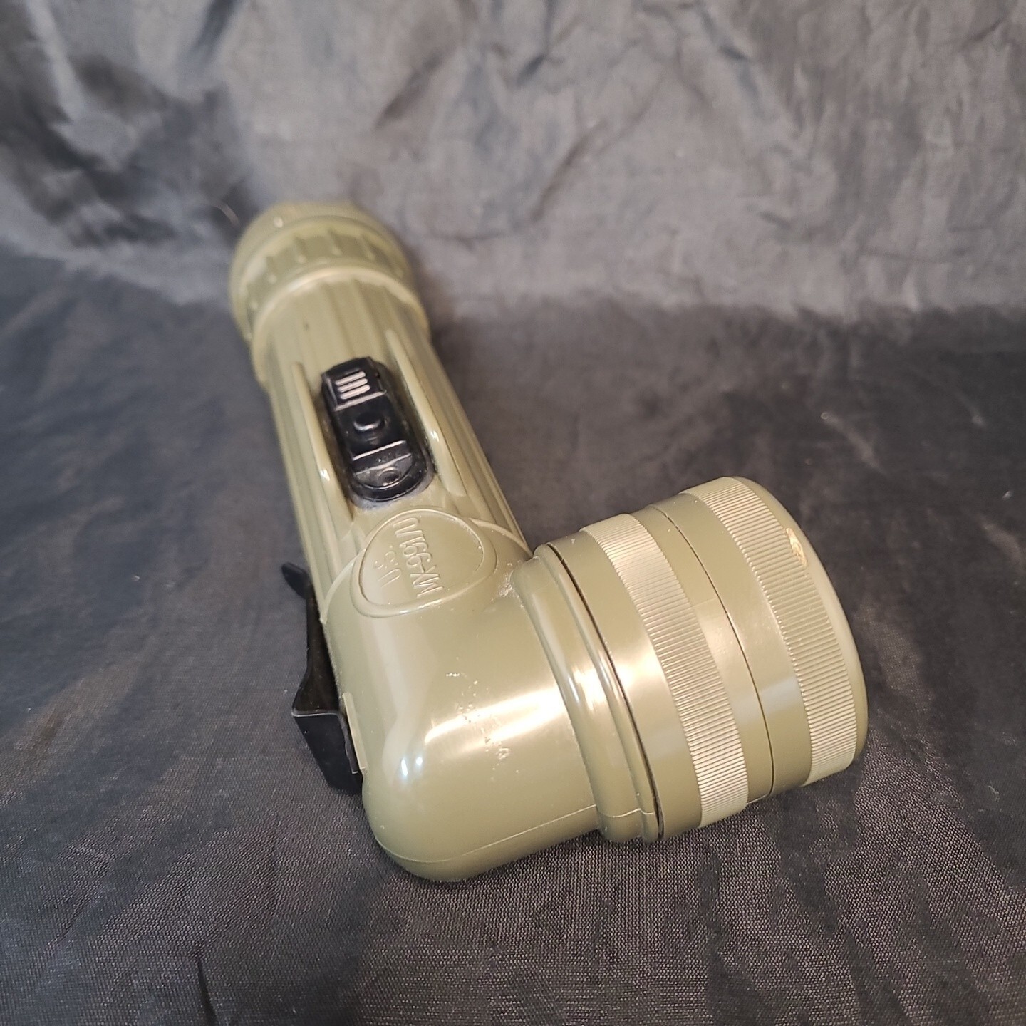 Vntg US Military Issue OD Army MX-991/U Fulton Angle Head Flashlight ...