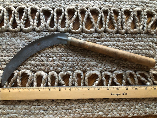 ANTIQUE SMALL SICKLE WITH SERRATED EDGE AND RIVETED WOOD HANDLE | eBay