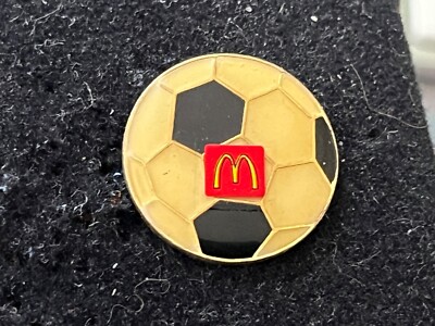 g PINS PIN ENAMEL FOOTBALL SOCCER FOOT MC DONALD MCDO | eBay