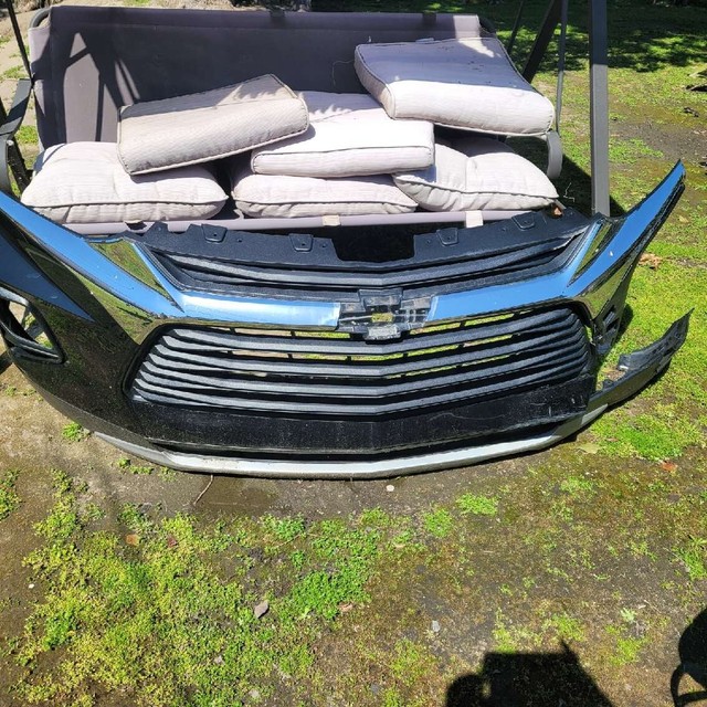 OEM GM Chevrolet 2019 2020 Blazer RS Front Bumper Grille Black Chrome ...