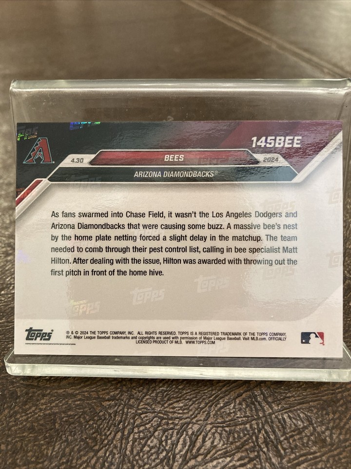 2024 Topps Now LIVE Matt Hilton Beekeeper Removes Bees SP #145BEE ...