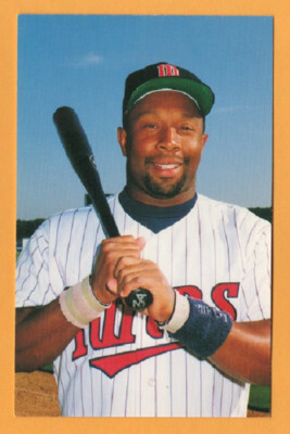 KIRBY PUCKETT - 1993 BARRY COLLA COLLECTION POSTCARD #993 - #sga5L & # ...
