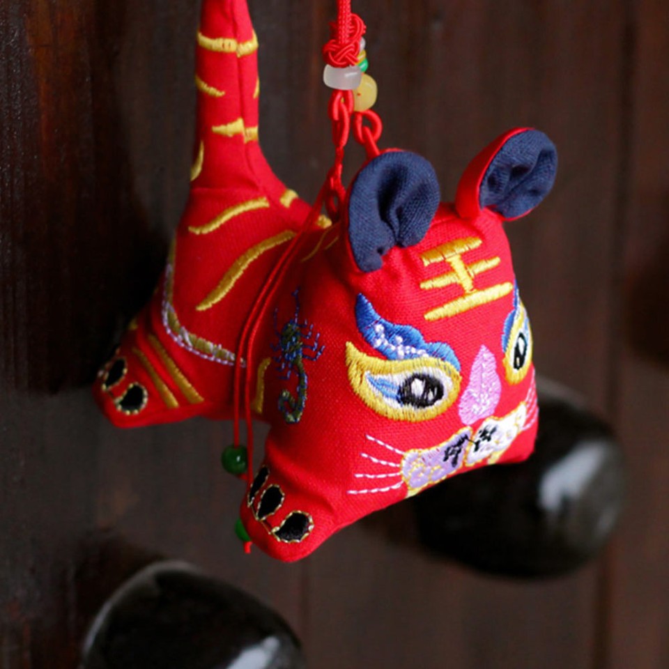 Tiger Incense Bag Child Carry Fragrant Container Cloth Sachet Decor ...