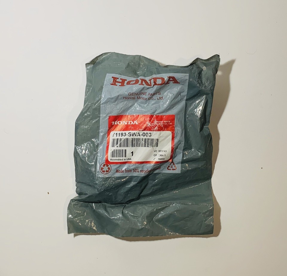 Genuine Honda CR-V Front Bumper Right Side Spacer 71193-SWA-003 2007 ...