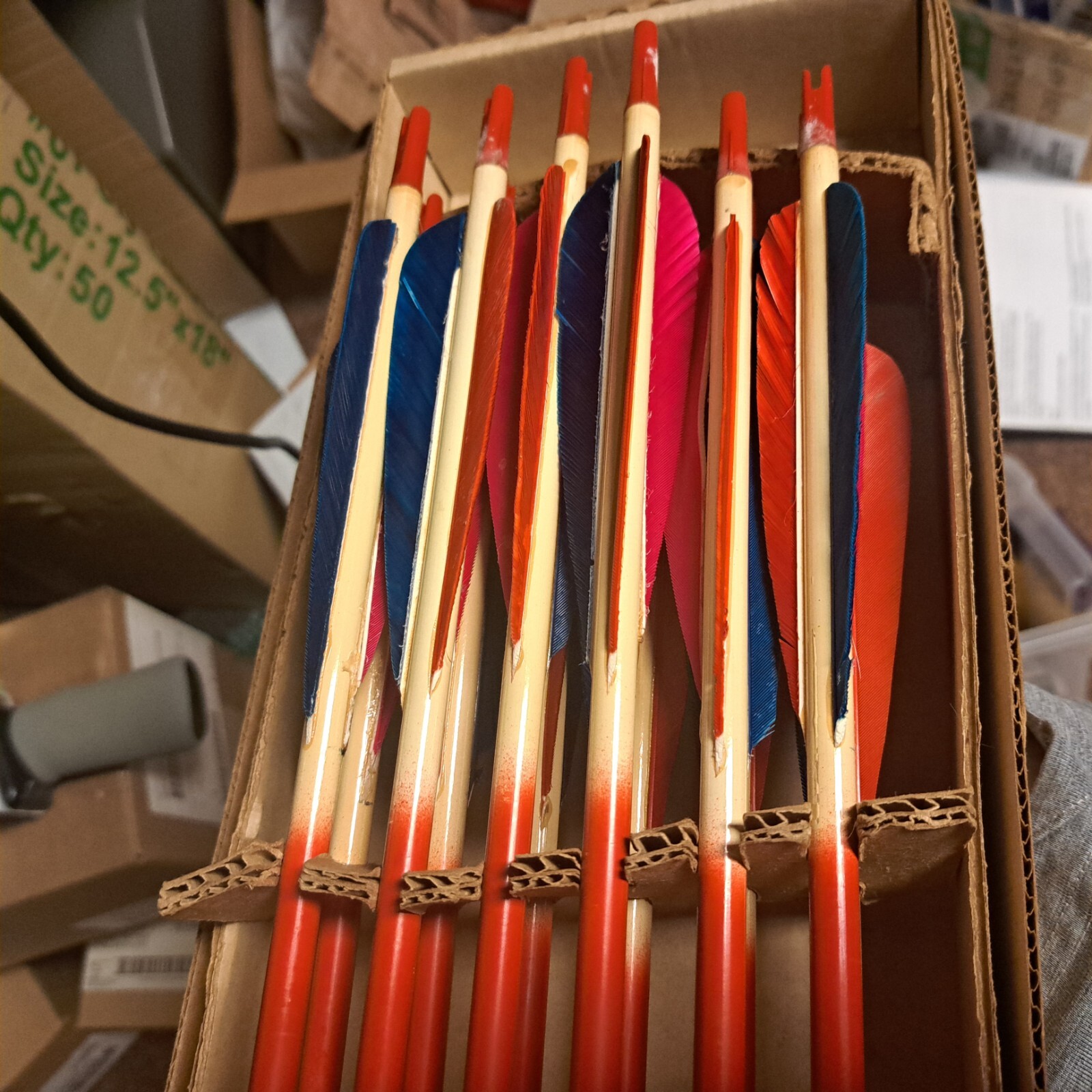 SET OF 12 VINTAGE WOODEN ARROWS BY RAULF FOND 6 ARROWS HAVE BEAR ...