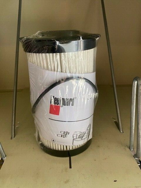 FF266 Fleetguard Diesel Fuel Filter Cummins Ff73000 5335504 for sale ...