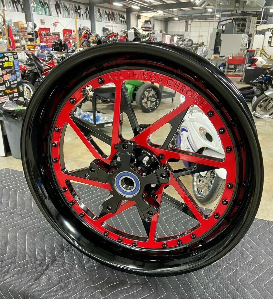 2004 R1 Red And Black