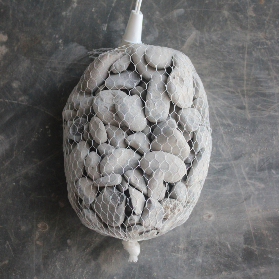 Natural Blue Decorative Landscaping Garden & Aquarium River Pebble ...