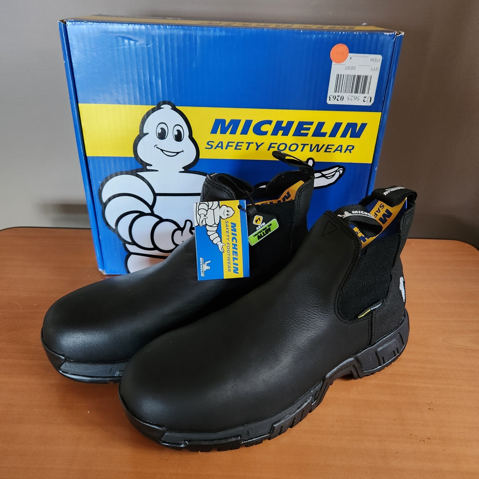 Men's 9 MICHELIN HydroEdge Puncture Resist Alloy Toe Waterproof Chelsea ...