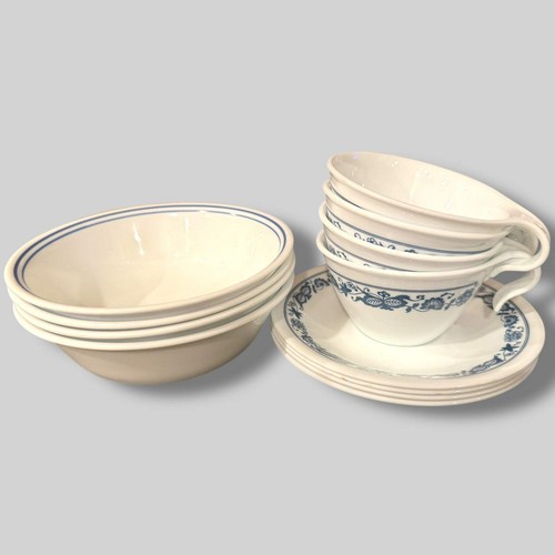 Corelle by Corning | Vintage Dinnerware Set (Old Town Blue & Classic ...