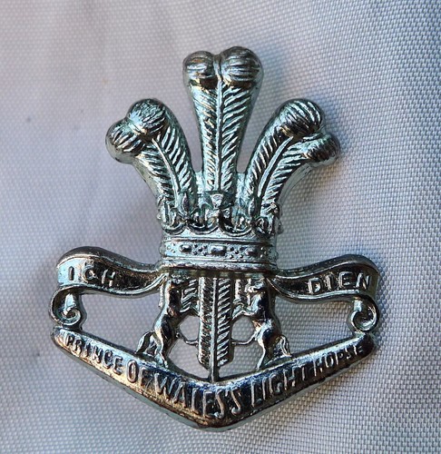 AUSTRALIAN COLLAR BADGE 'PRINCE OF WALES'S LIGHT HORSE' MOTTO ICH DIEN ...