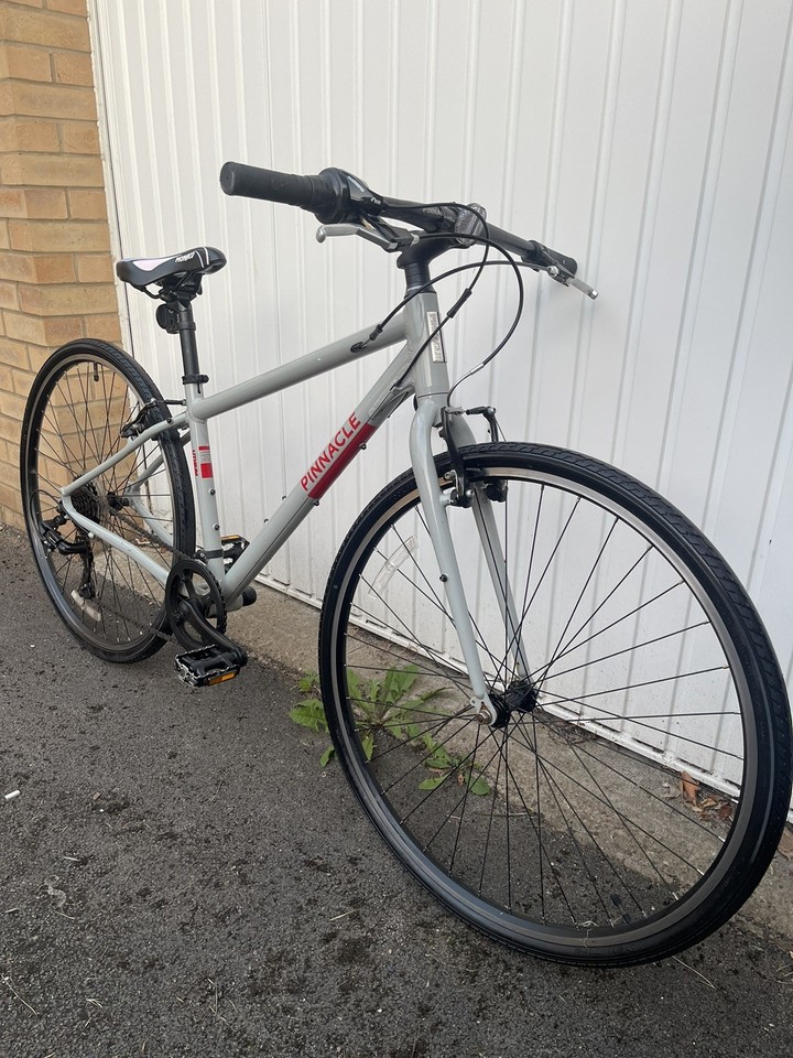 Ladies / Girls Bike pinnacle lithium hybrid bike 700x38c BARGAIN! | eBay UK