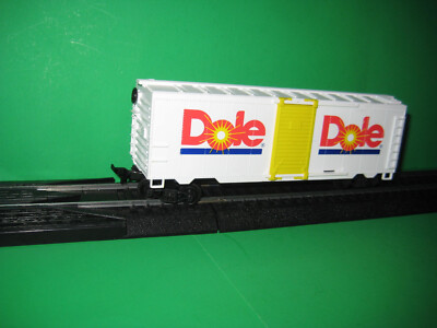 HO GAUGE DOLE WHITE BOX CAR | eBay