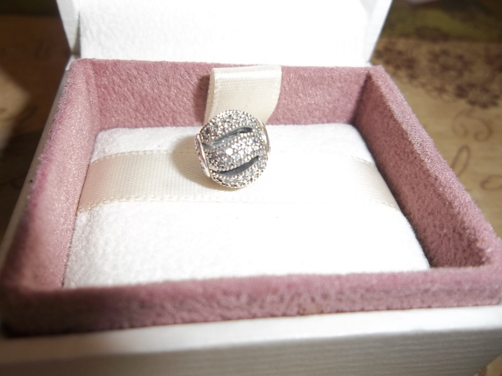 Genuine Authentic Pandora Essence Silver Sparkling Lo… - Gem