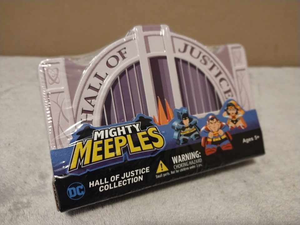 Cryptozoic MIGHTY MEEPLES Hall of Justice Tin Set w/7 DC Figures Sealed ...