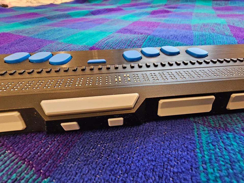 Focus 80 5th Gen Vispero Freedom Scientific Braille Display ...