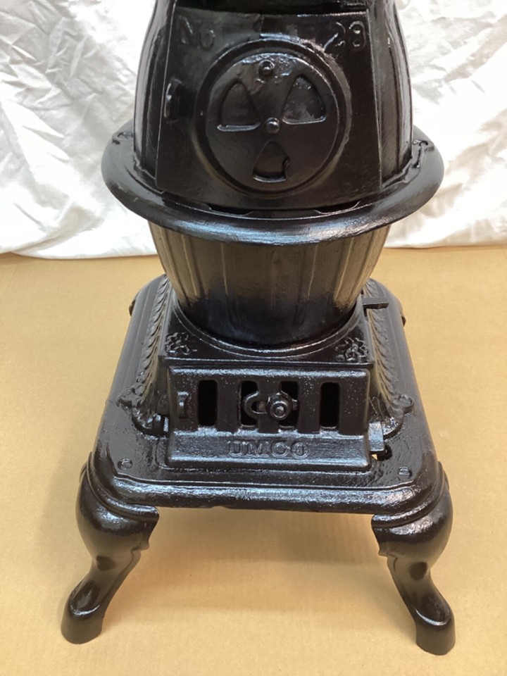 Pot Belly Cast Iron Parlor Stove Umco #28 Antique | eBay