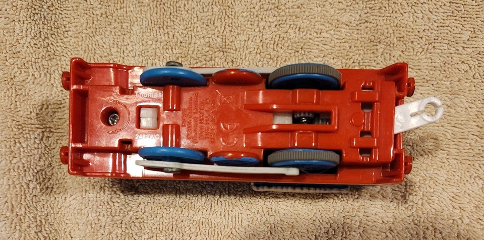 Thomas & Friends Trackmaster Motorized Engine 2009 SANTA THOMAS--tested ...