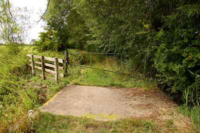 Photo 6x4 Bridleway to Marcham Mill The concrete path bridges a ...