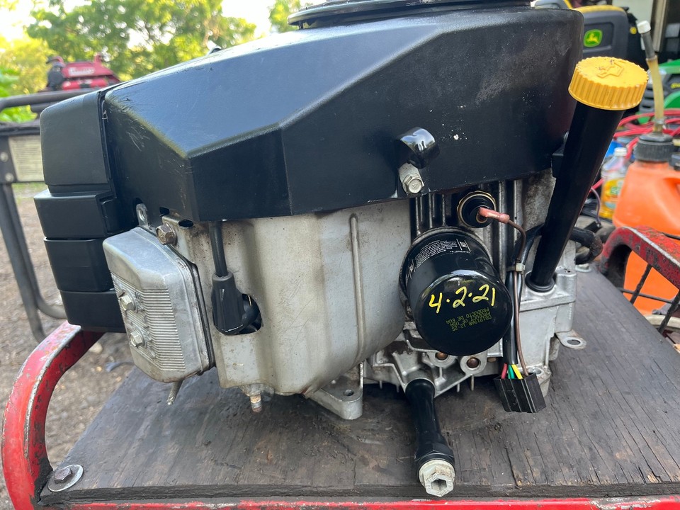 John Deere LX277 Kawasaki V-Twin OHV 17HP FH500V-AS11 Vertical Shaft ...