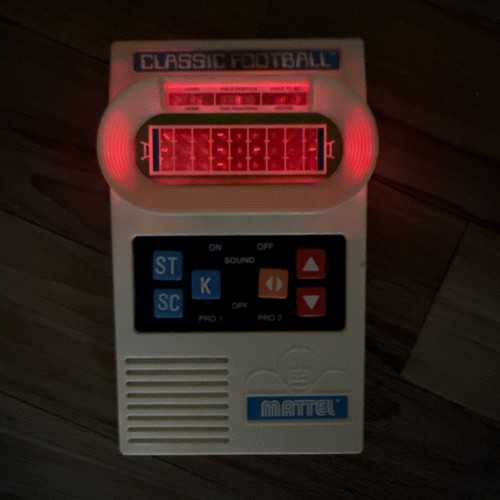 Vintage Mattel Electronic Football Handheld Game 2000 Retro -Tested ...