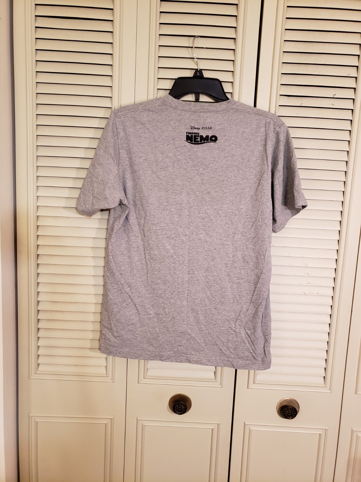 UNIQLO PIXAR Finding Nemo Men's Gray T-shirt Disney … - Gem