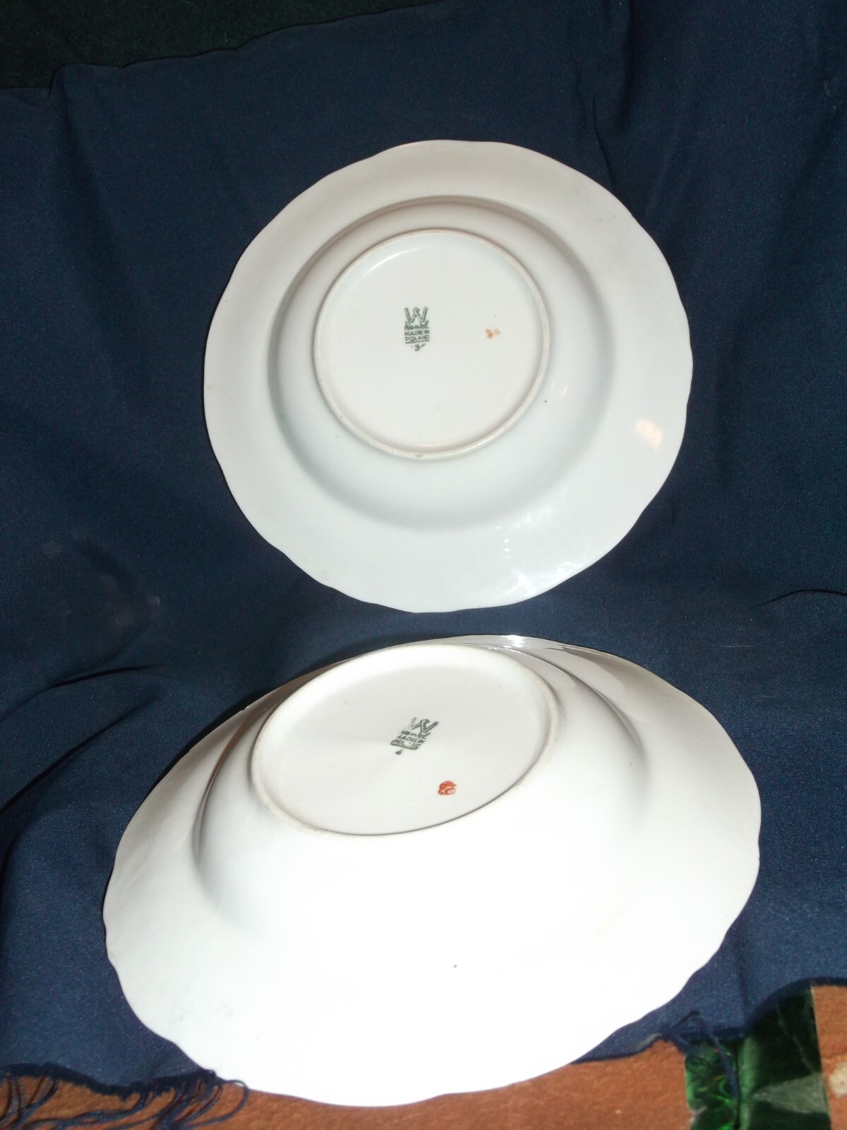 SET OF 7 VINTAGE WAWEL CHINA DINNERWARE, SCALLOPED EDGE, GOLD TRIM ...