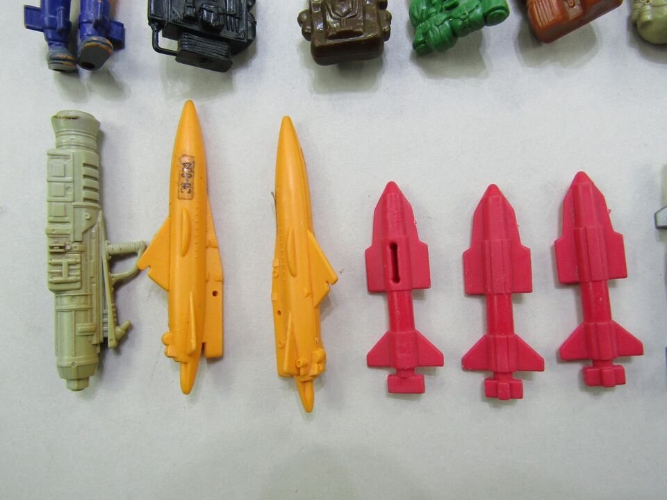 VTG GI Joe Accessories Weapons Guns Backpacks Bazookas Missiles Pieces ...