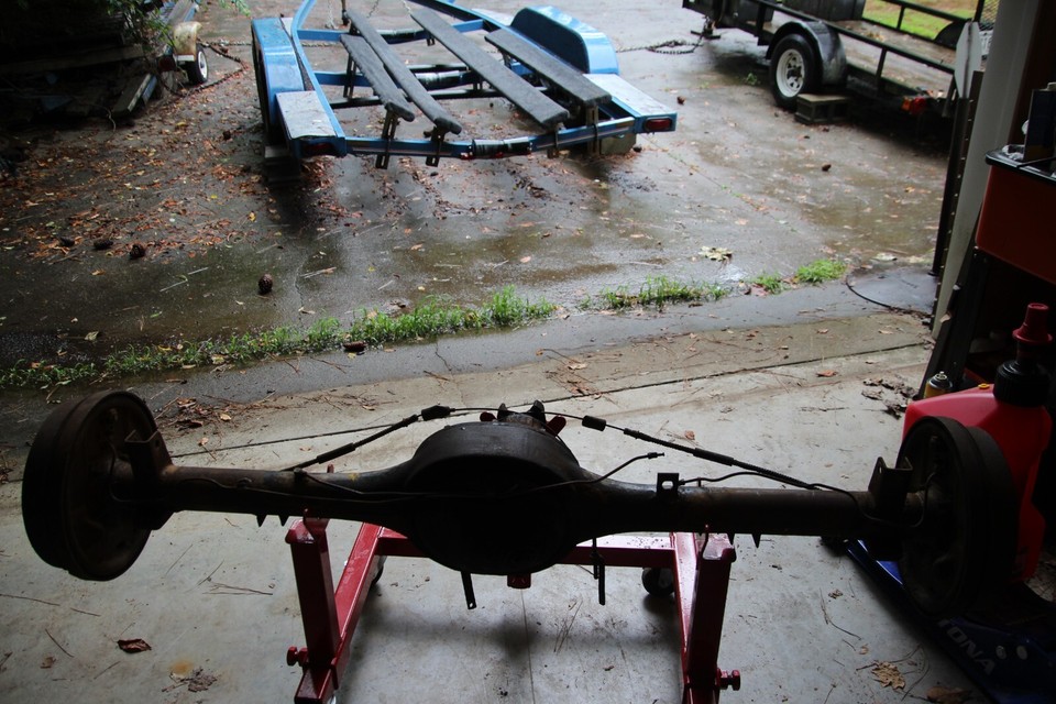 1958-1962 Corvette Rear End 4.56:1 Positraction (Used) Drum to Drum ...