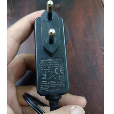 Sunun SA182V-120150V 12V1.5A 18W 5.5*2.1mm AC Power Adapter Charger | eBay
