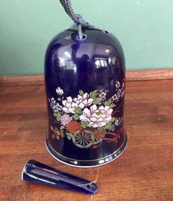 Vintage Cobalt Blue Porcelain Bell Wind Chimes Floral Wagon Gold Trim ...